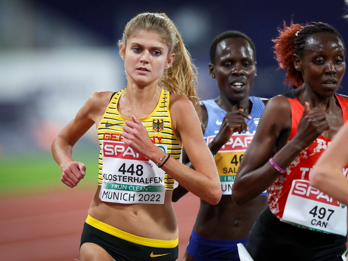 Halbmarathon in Valencia: Konstanze Klosterhalfen gewinnt überraschend ...