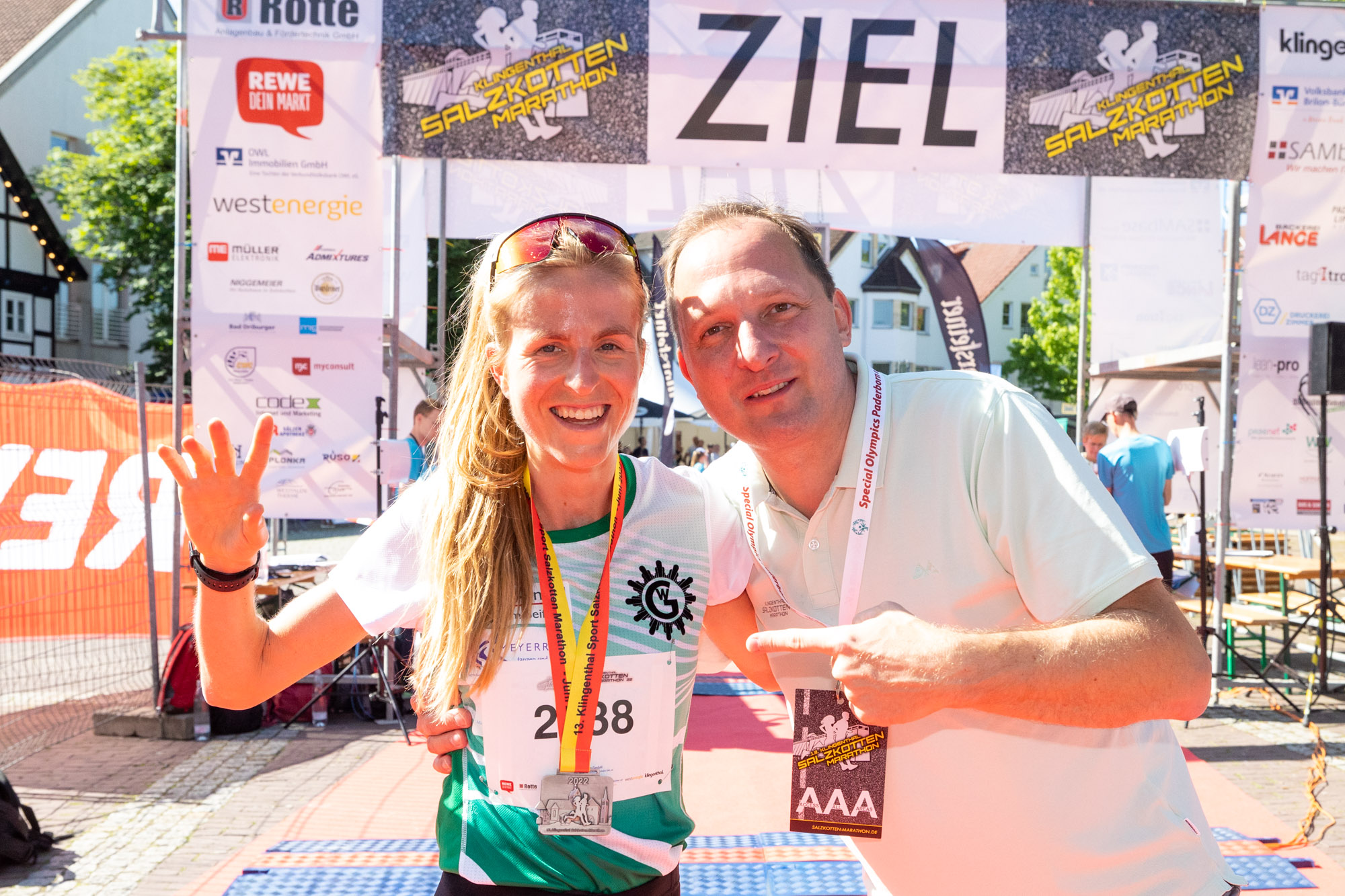 Lauf-Event in Ostwestfalen: WM-Starterin Laura Hottenrott gewinnt den ...