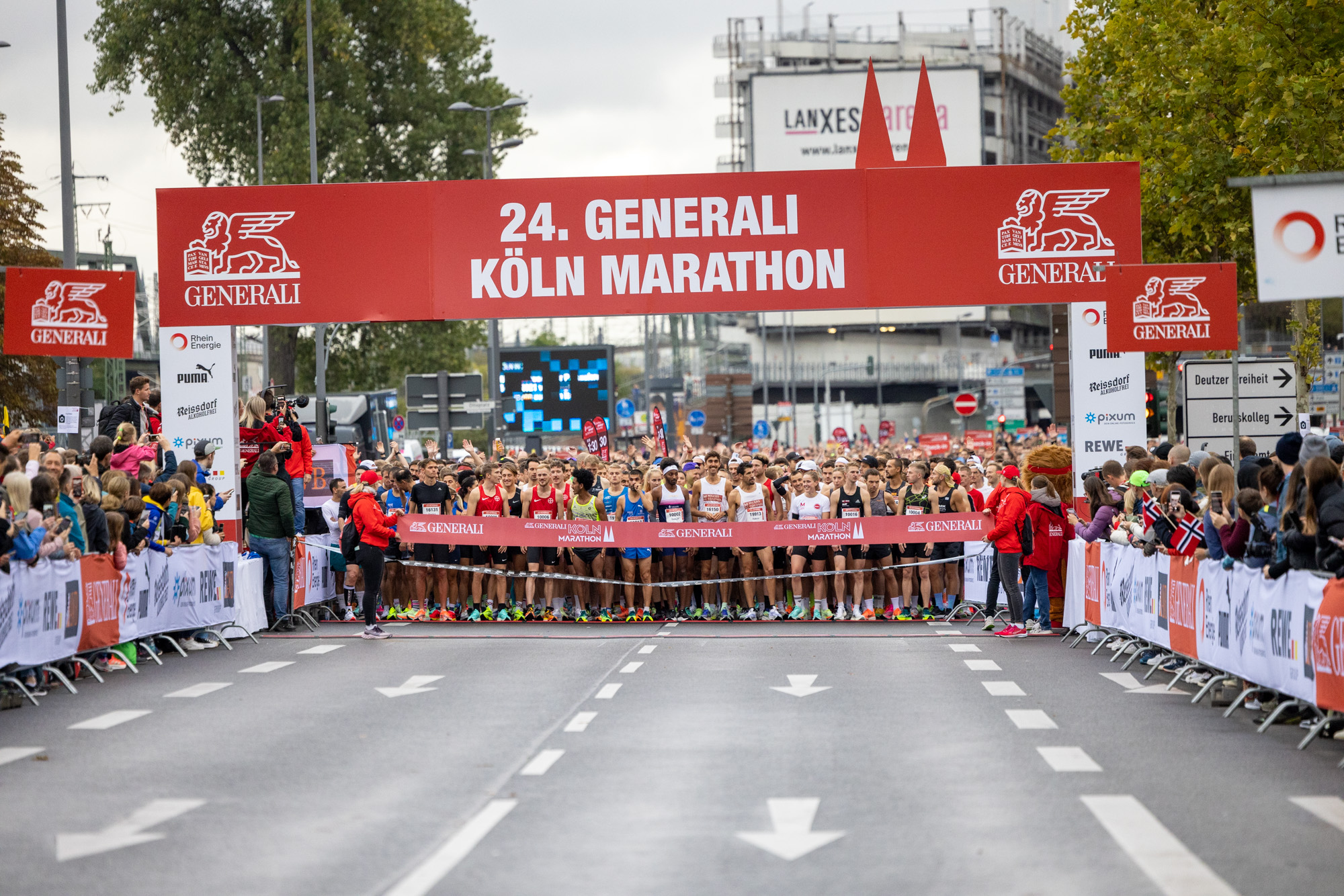 Strahlende Gesichter in der Domstadt: Die schönsten Bilder vom Generali ...