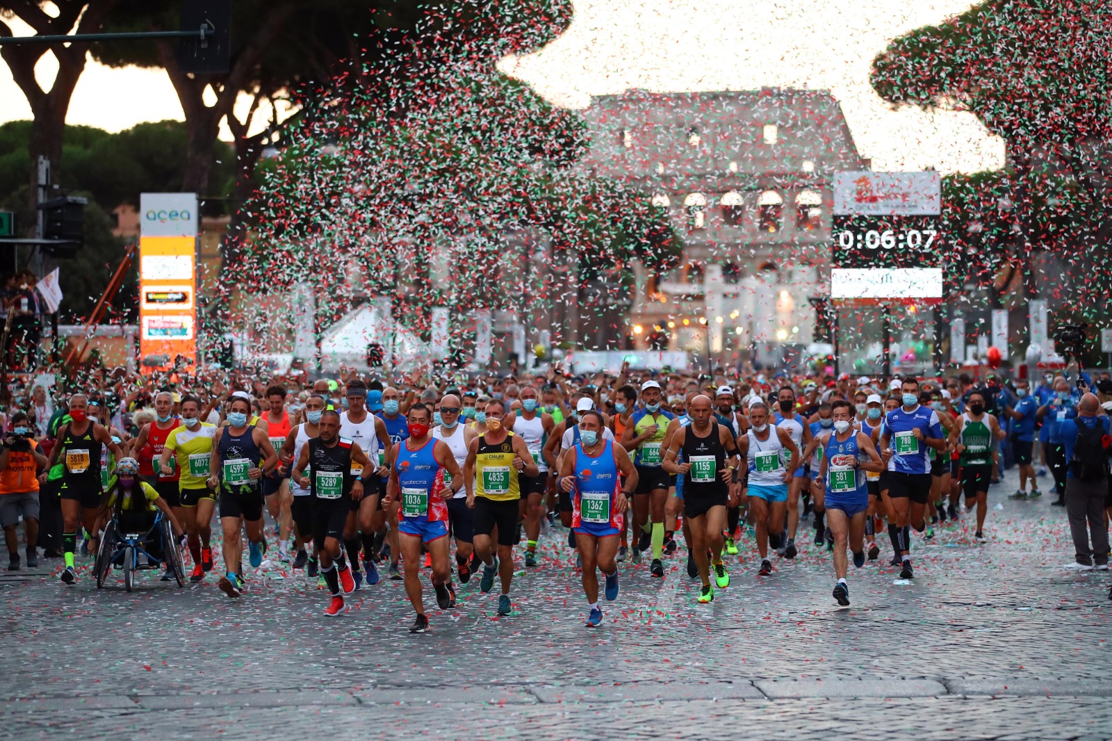 Eine Zeitreise durch die Antike: Run Rome The Marathon - erlebe die ...