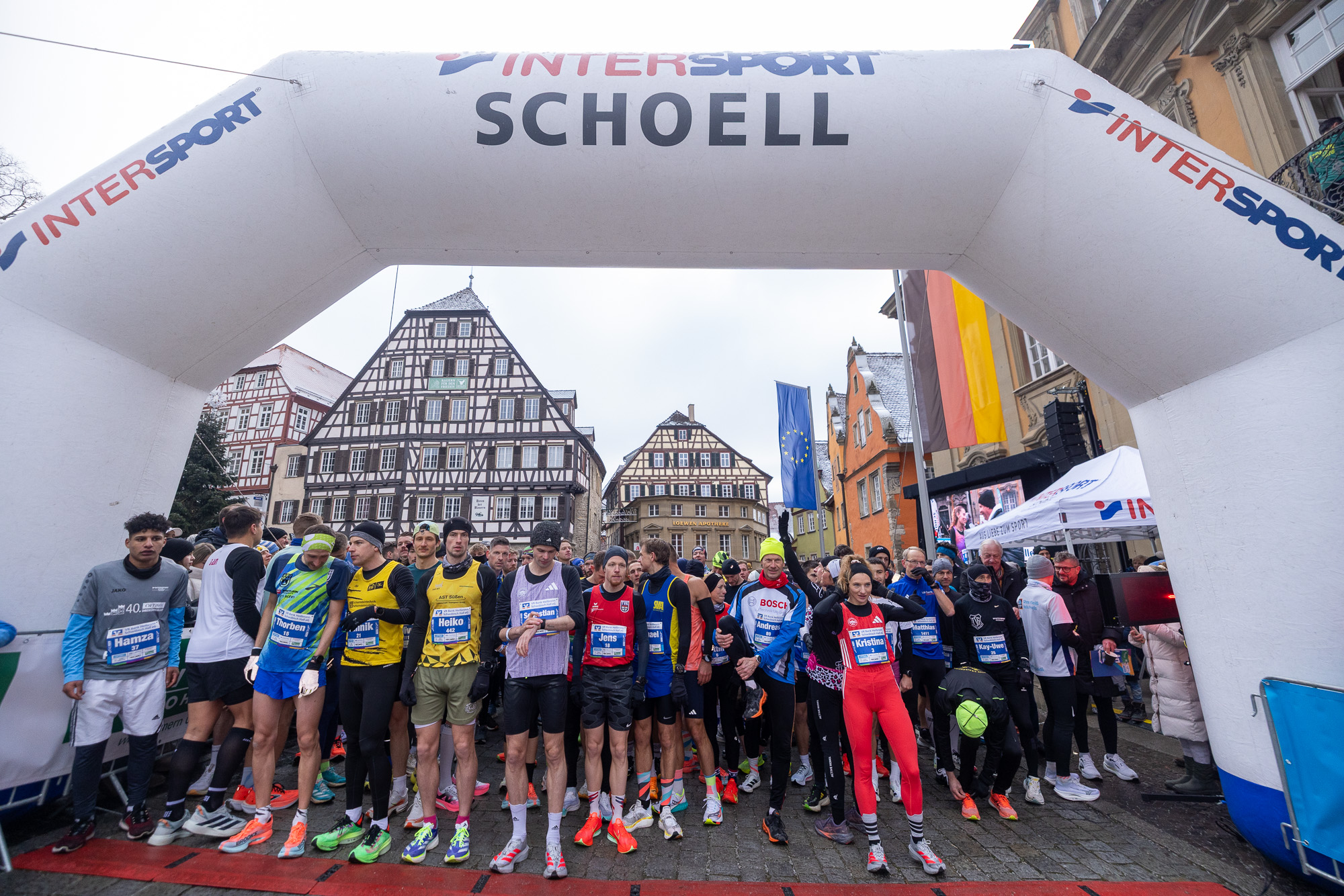 Bildergalerie: Über 250 Fotos vom 40. OPTIMA Dreikönigslauf in ...