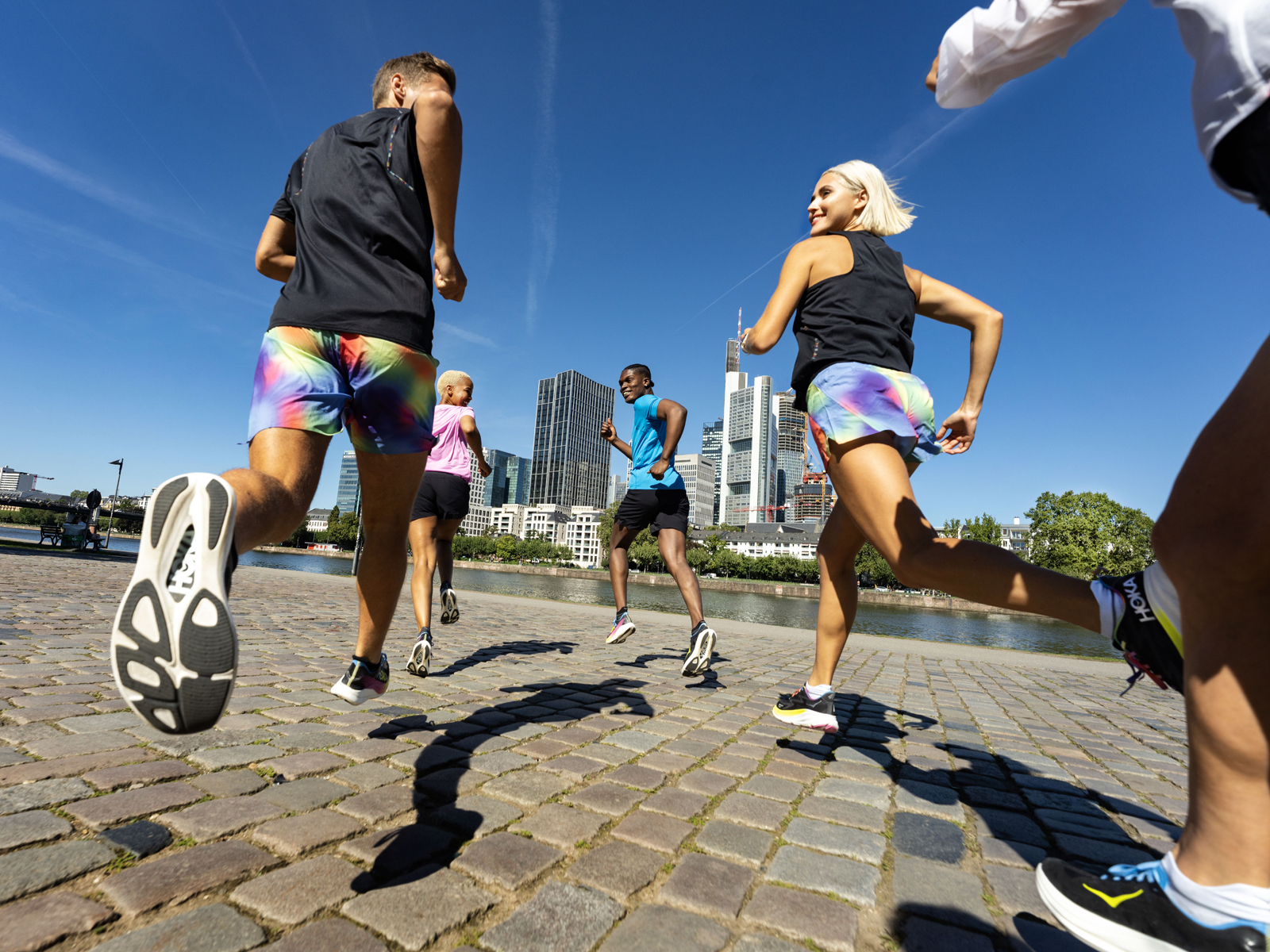Frankfurt-Marathon: Das Jubiläums-Event mit Sponsor HOKA als ...