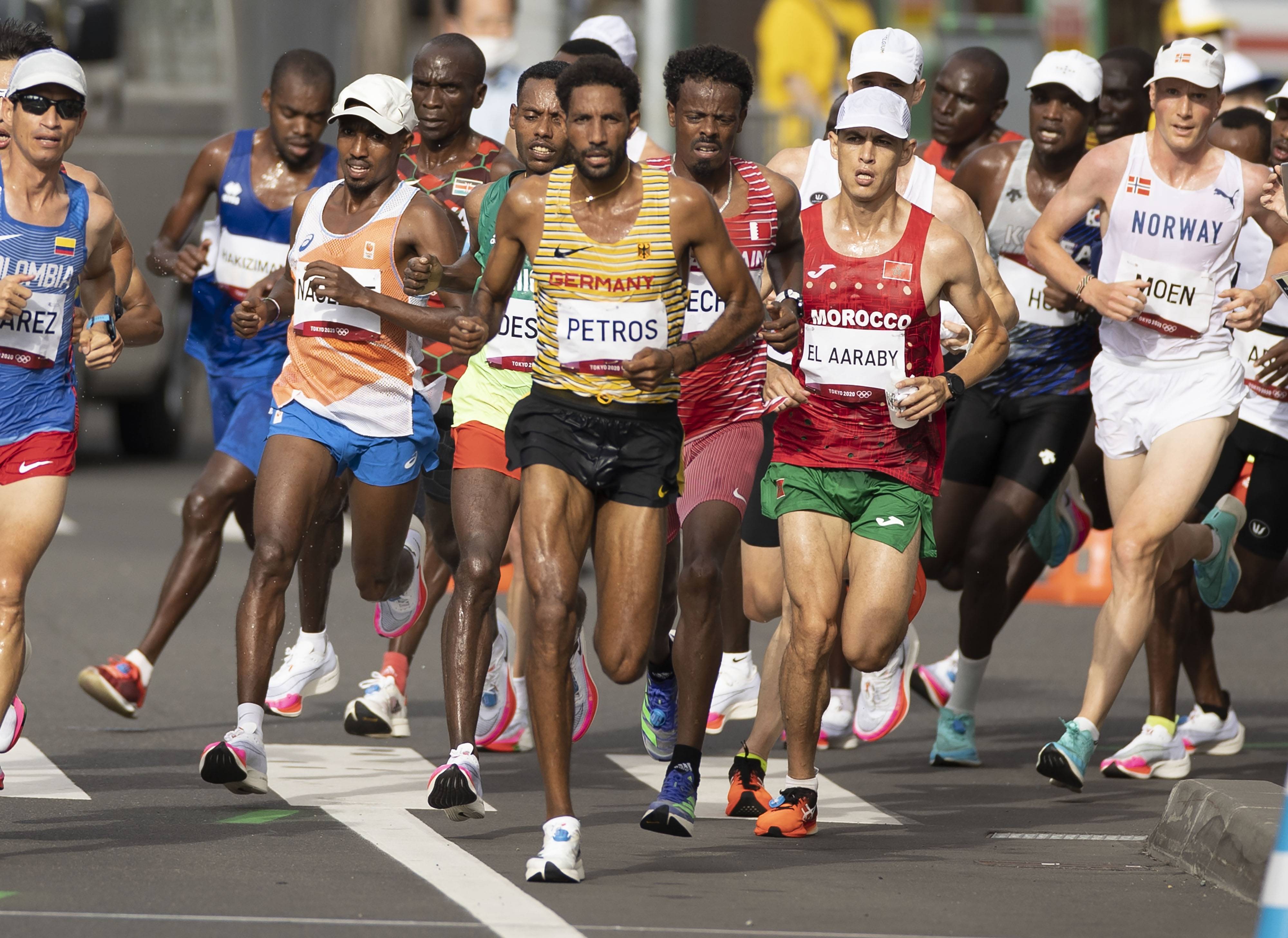 Valencia-Marathon: Heißes Rennen um die Marathon-Startplätze bei ...