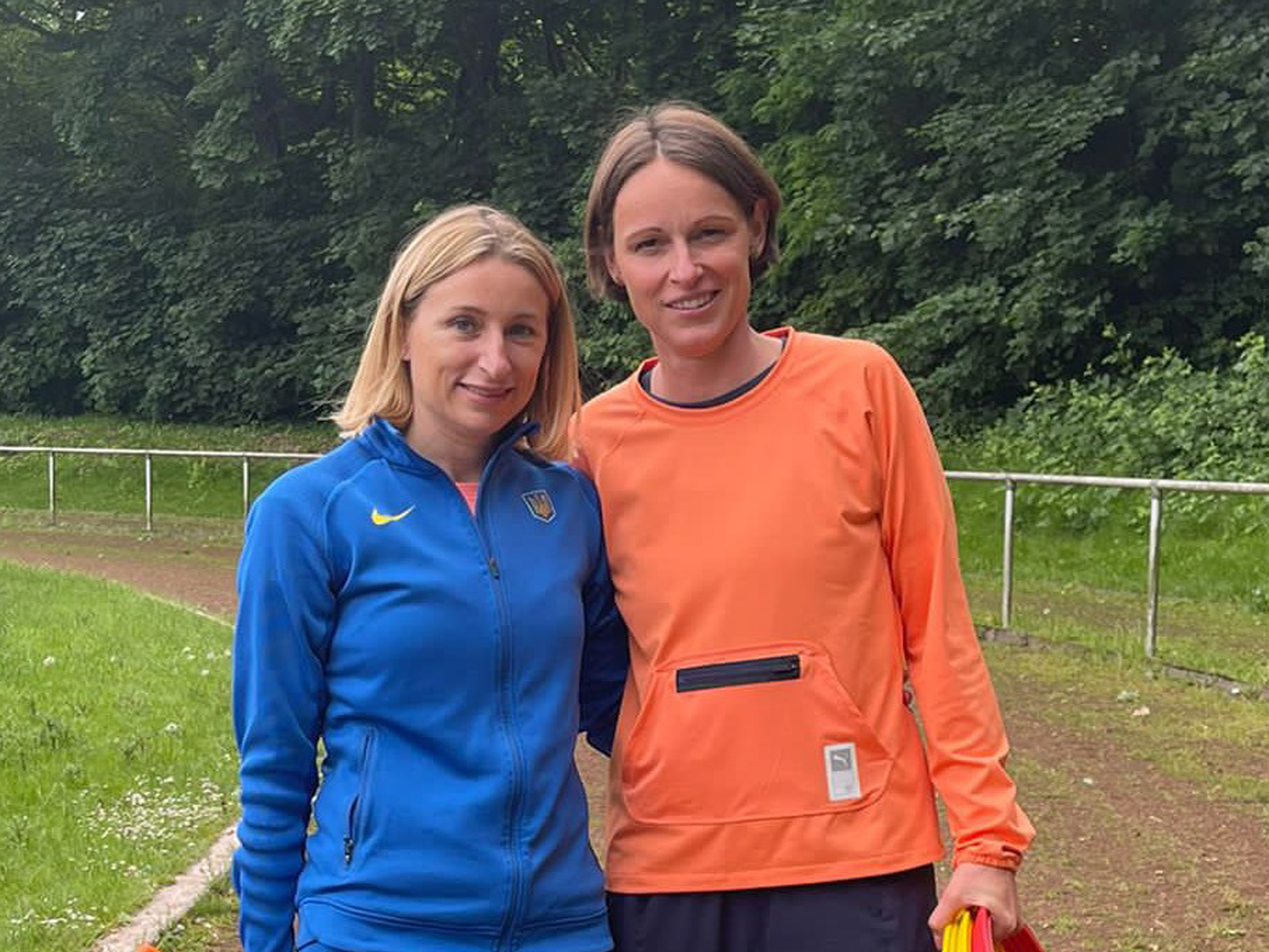 Solidarität unter Läuferinnen: Ehemaliges Ass aus Dortmund nimmt Ex ...