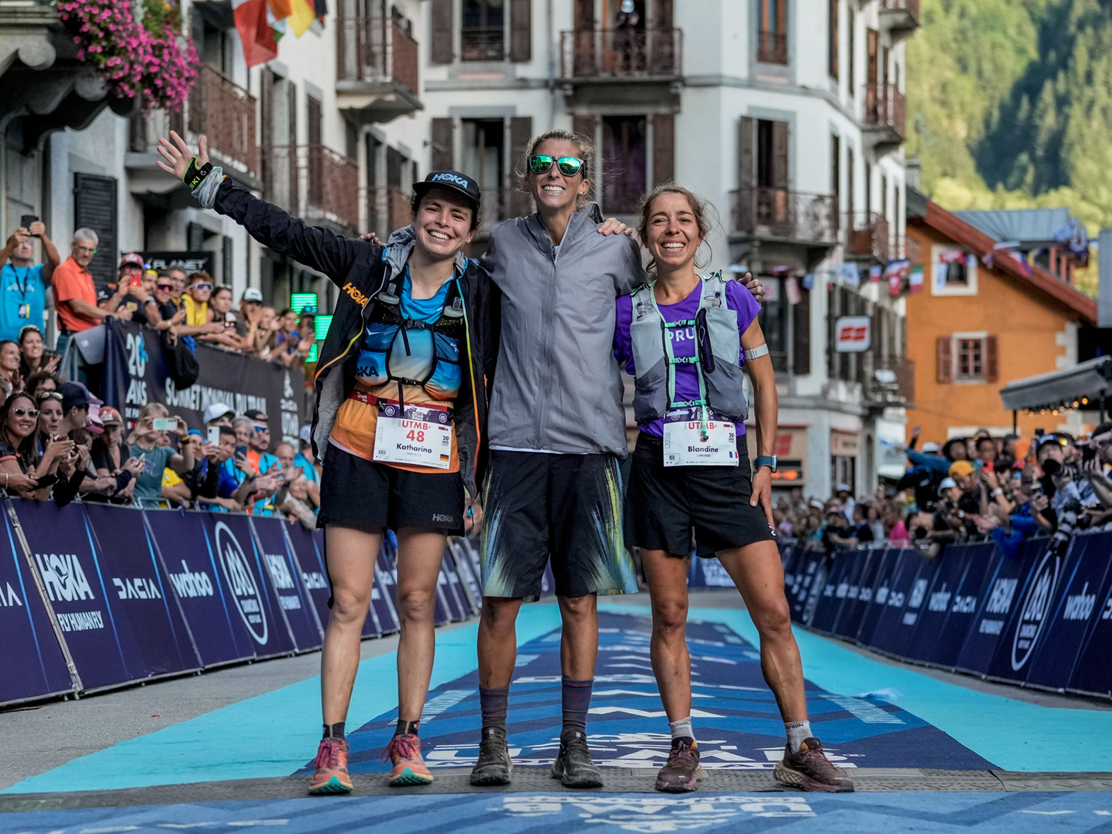 UTMB World Series: Dauwalter und Walmsley triumphieren in Chamonix ...